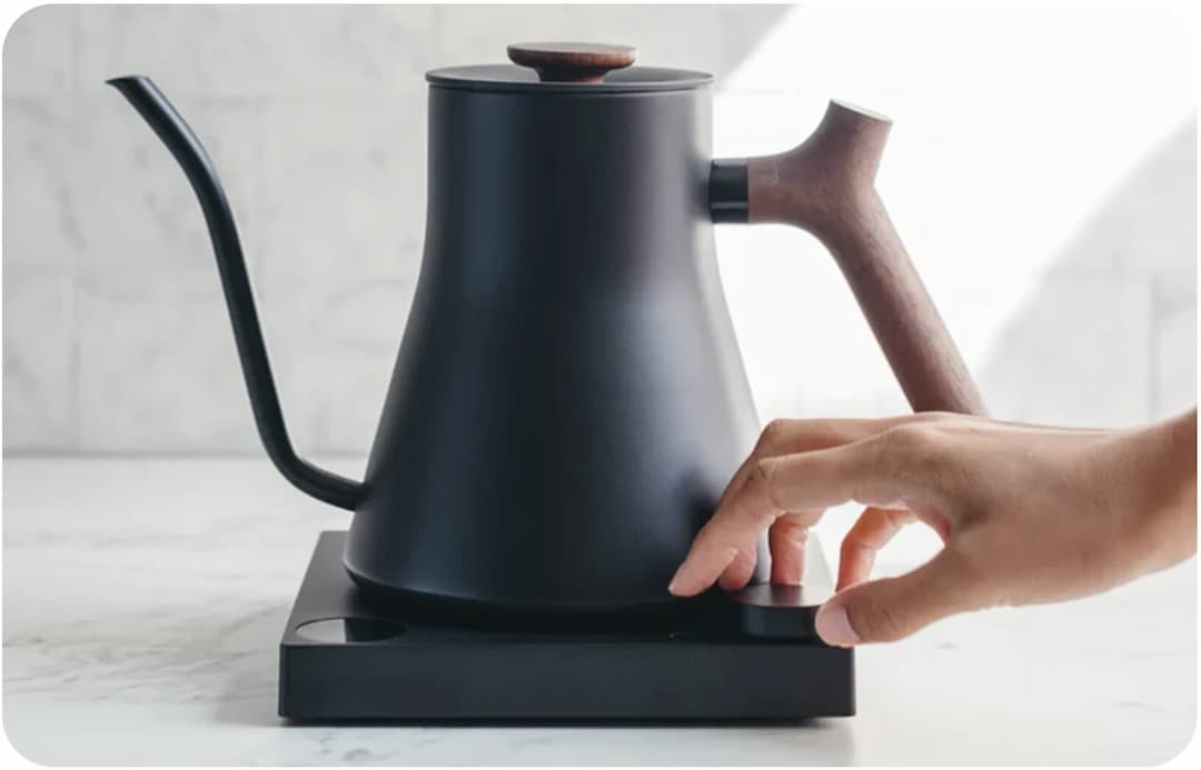 Electric tea kettle